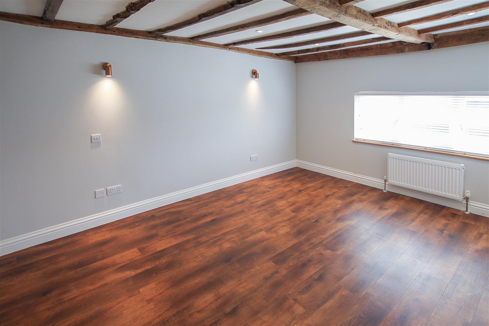 ** SIGNATURE HOMES ** Nine Ashes Road, Nine Ashes, Ingatestone - Keith ...